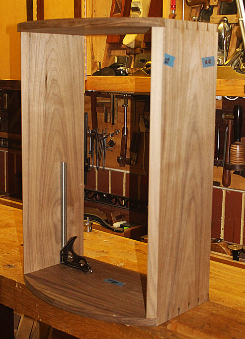 Startingthe vertical drawer blades/dividers